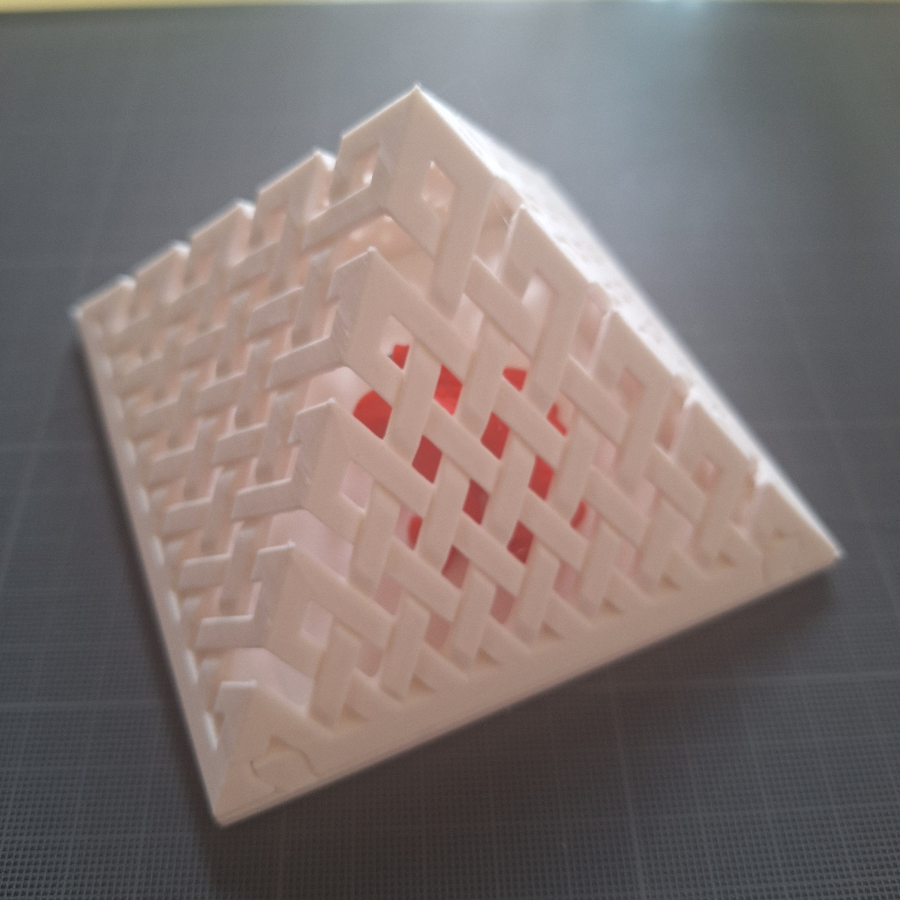 3D printing pyramide box・Cults