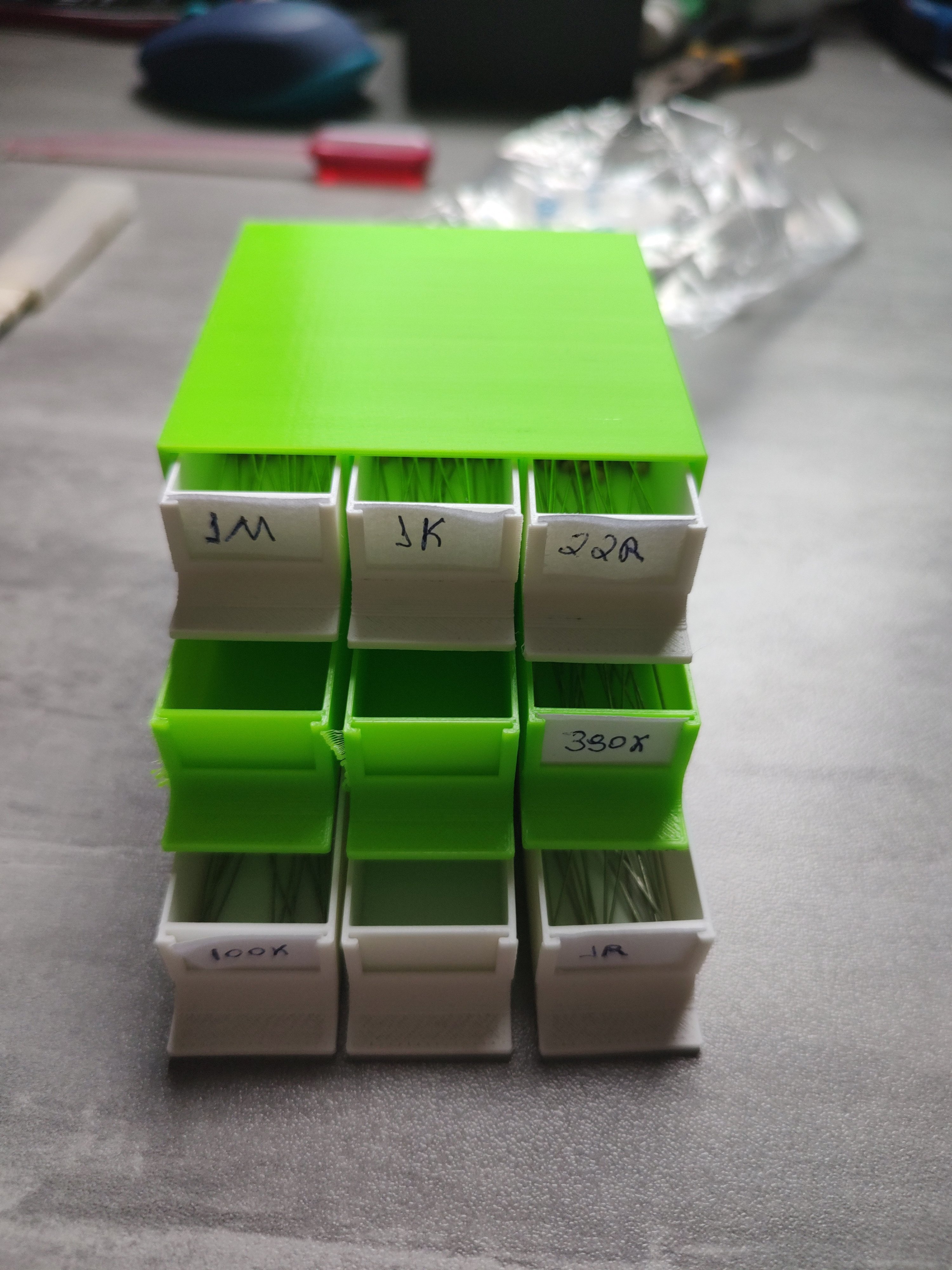 3d Printing Resistor Storage Drawers・cults