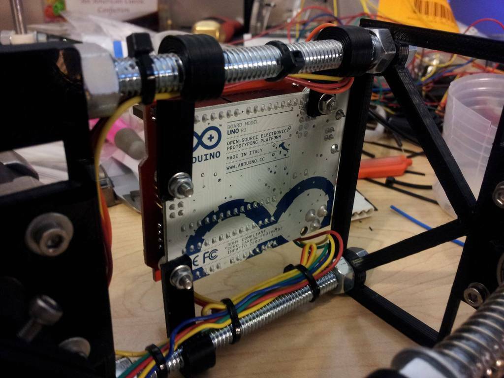 3D-Datei Spherebot Arduino-Halterungen 🧑‍🔧 kostenlos・Design für 3D-Drucker zum herunterladen・Cults