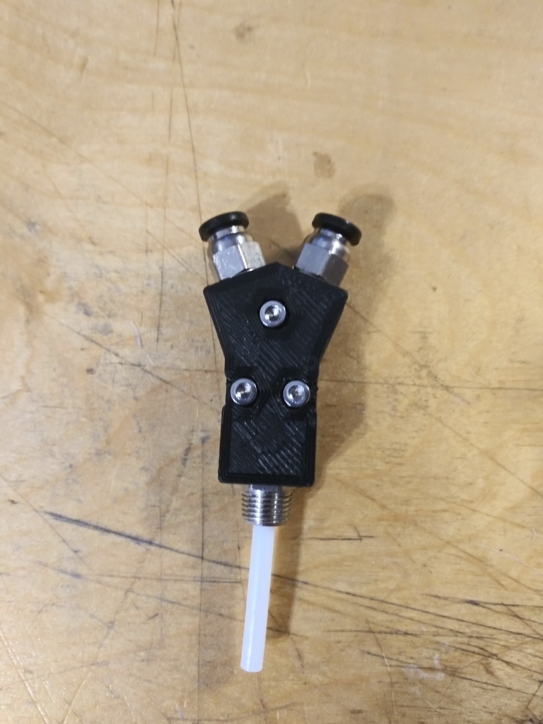 🧞‍♂️ Simple Dual Bowden Y Merger・Free 3D File for ・Cults