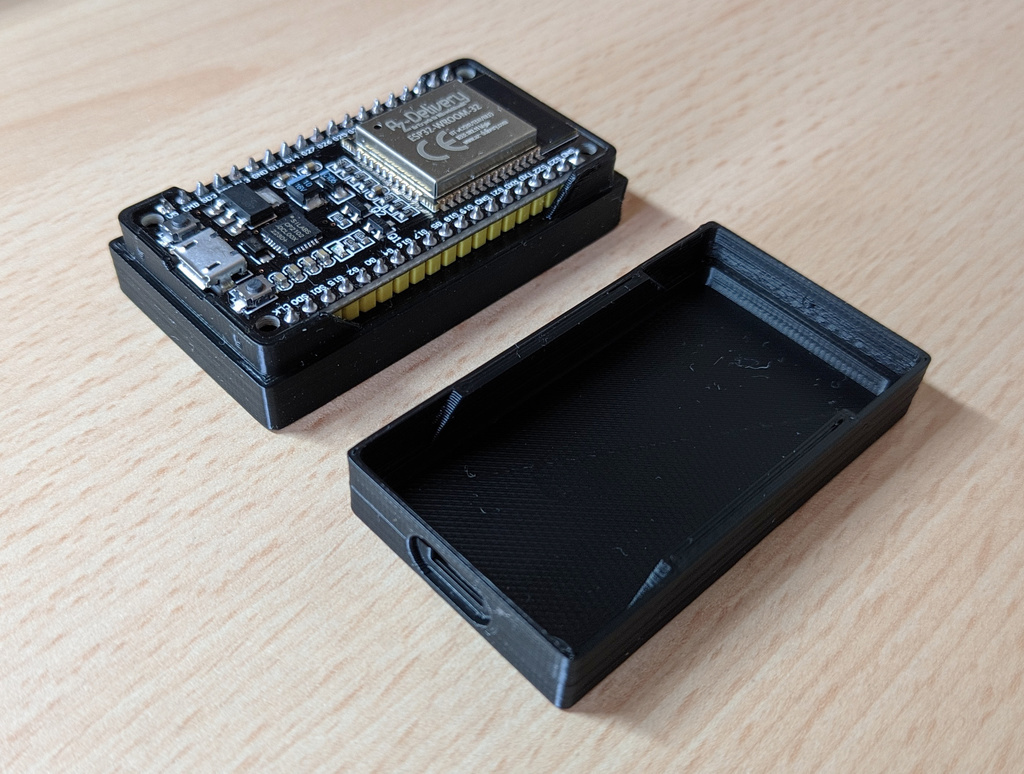 🧞‍♂️ Case For Esp32 Devkit With Pins・free 3d File For ・cults
