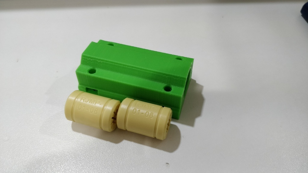 Free 3D file IGUS RJMP-01-08 Dual Bearing Block (replaces SCS8LUU) 🧞‍♂️ ...