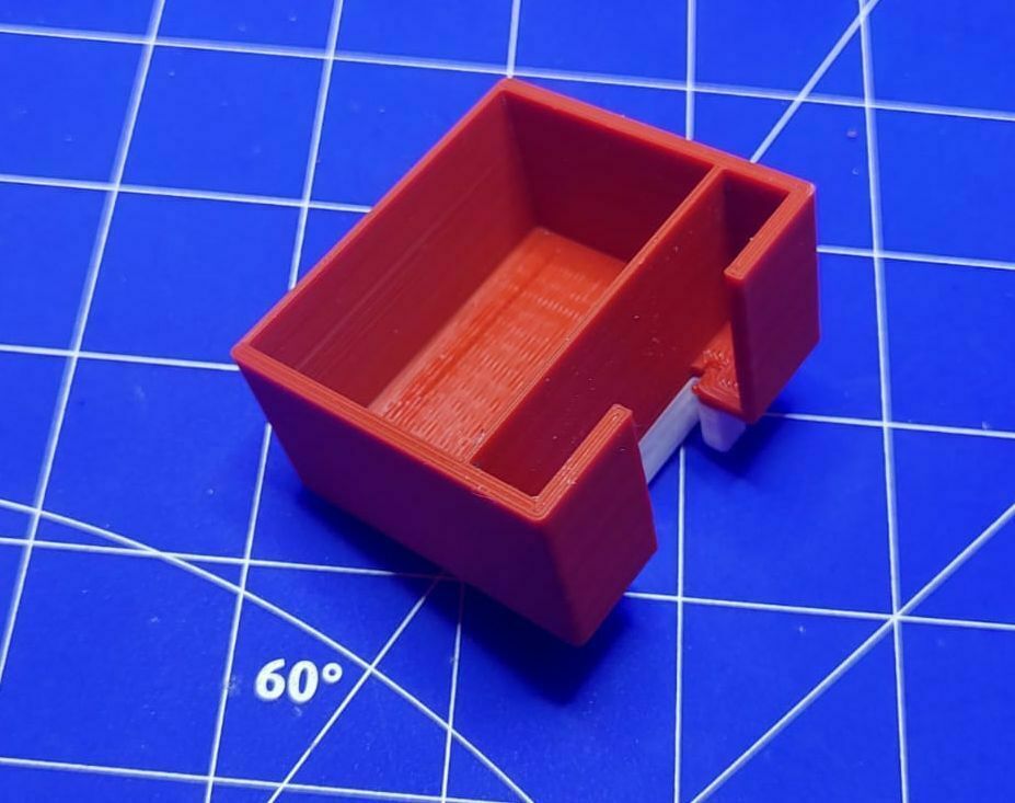 Free 3D file D6 PLUS Head Cover ・3D printer model to download・Cults