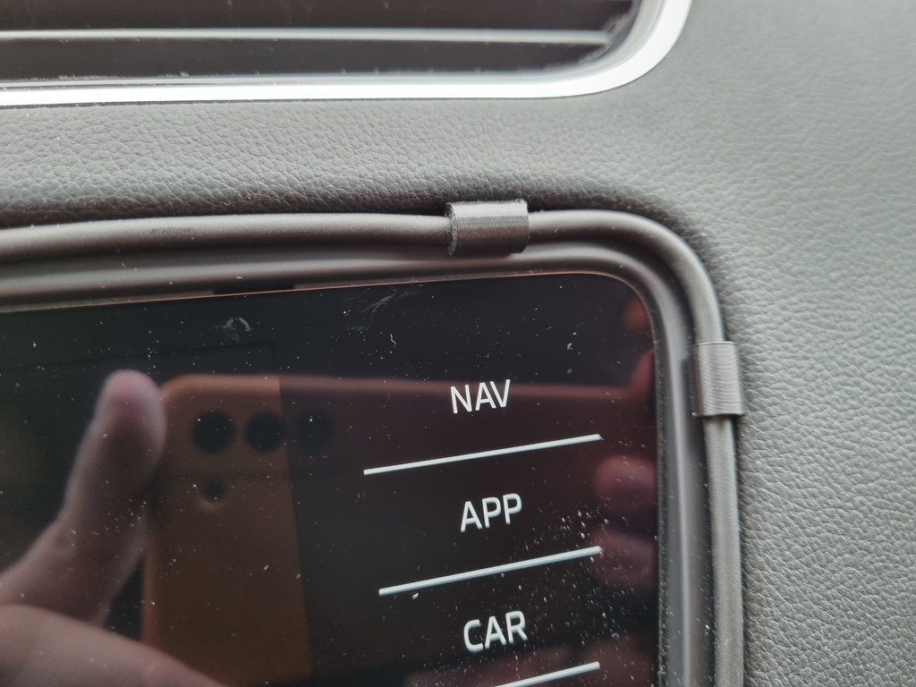 Free 3D file SKoda Octavia 3 Dashboard Mount 👽・3D printer model to ...