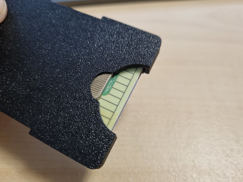 Free 3D file Slim Smart Wallet 2 with SAMSUNG Smarttag 2 👽 ・Template to ...