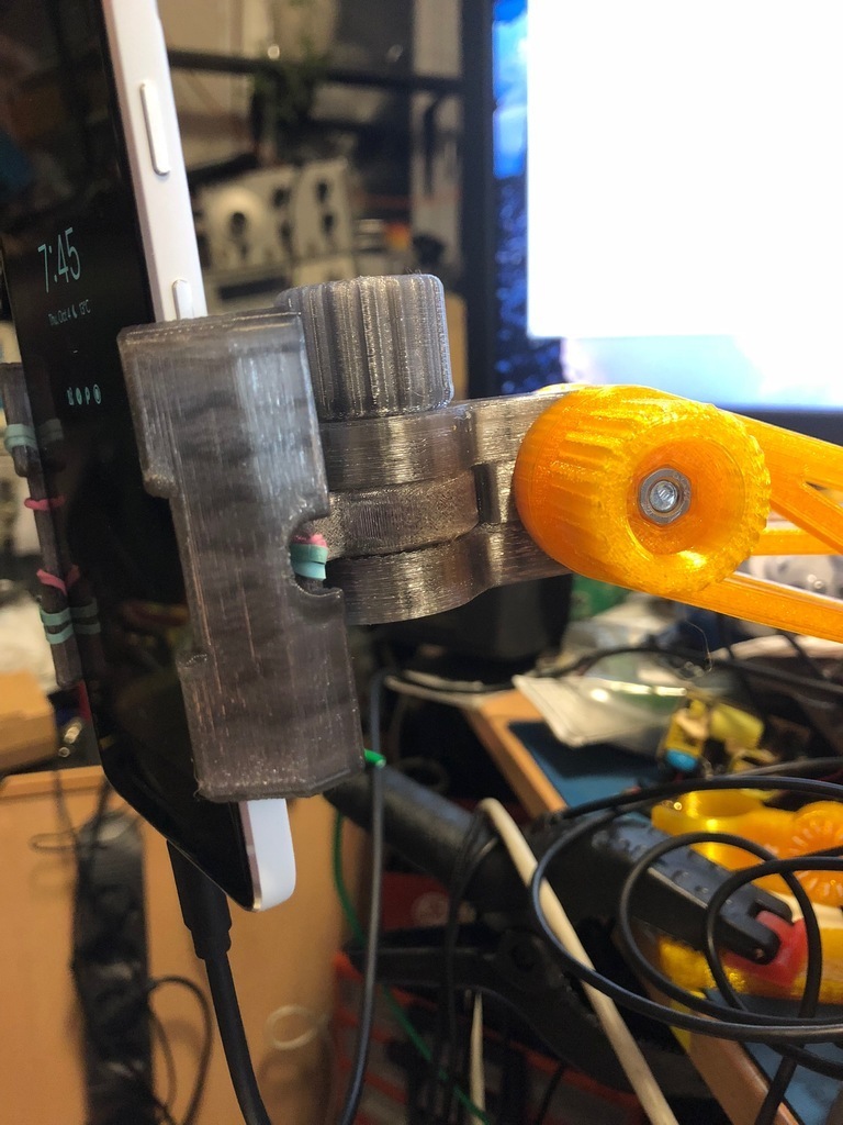 Free 3D file clamp 🗜️・3D printable model to download・Cults