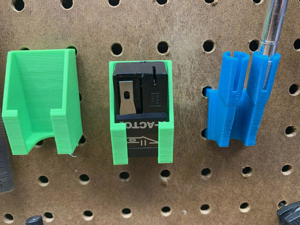 🛠️ Pegboard X-Acto Blade Holder Holder・Free 3D File for ・Cults