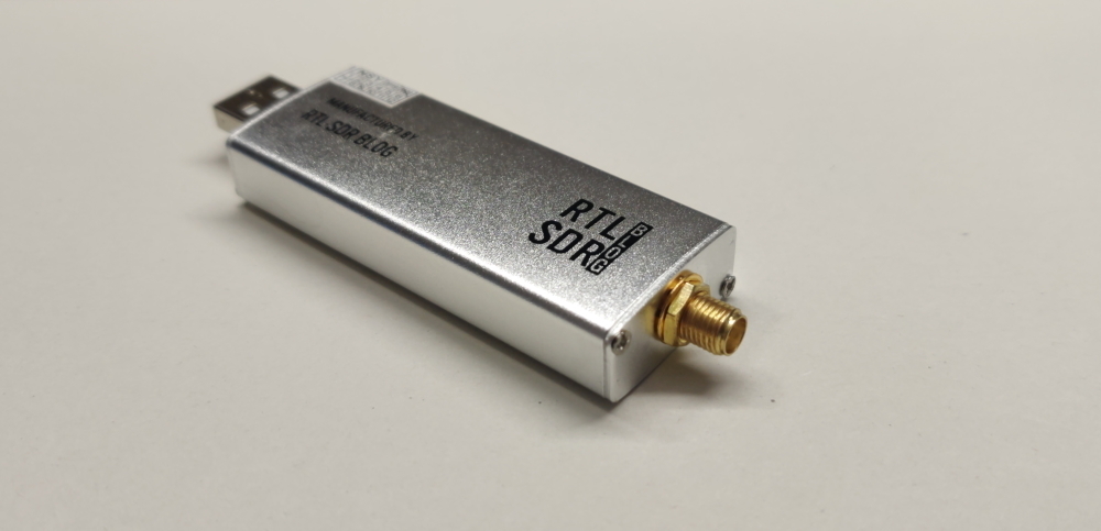 Archivo 3D gratuito RTL-SDR Blog v3 SDR Stick Modelo 🎨 ・Design para ...