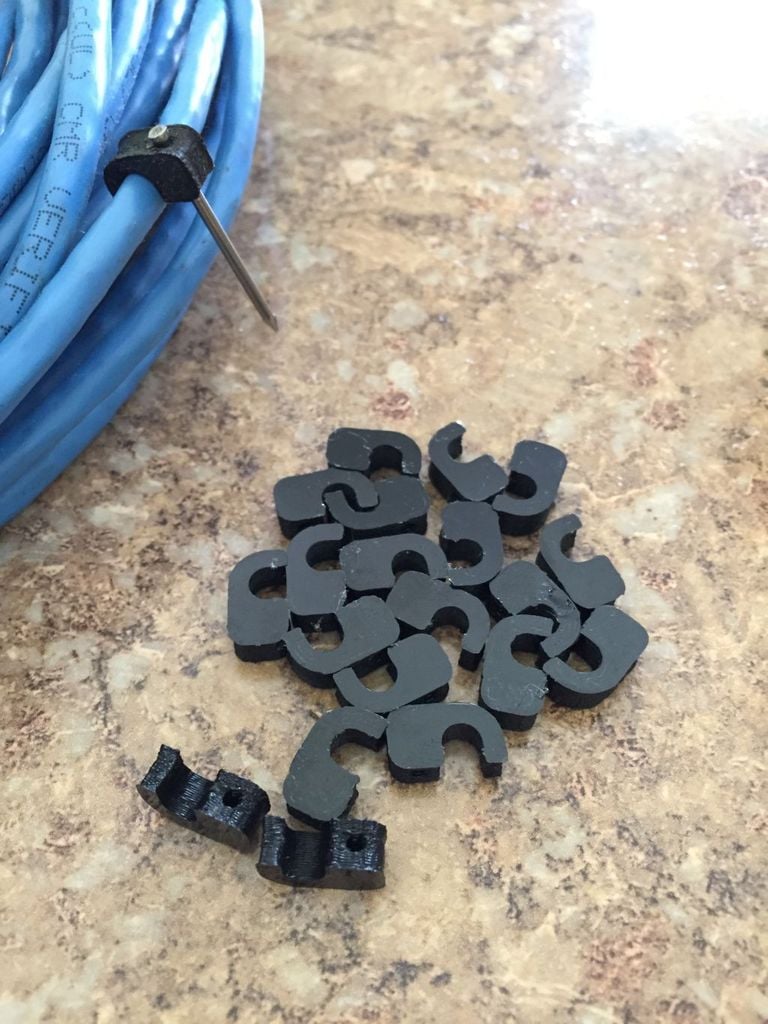 3D printable Cable Clip・Cults