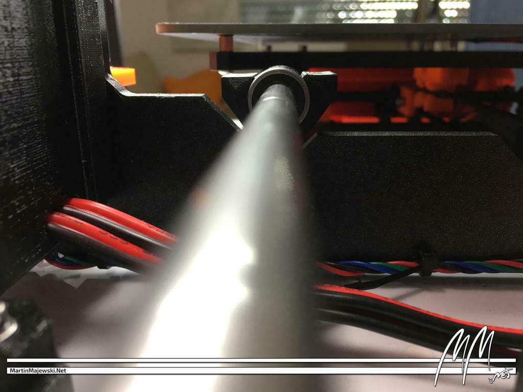 Archivo 3D gratis Prusa i3 MK2: V2 clips de soporte para rodamientos ...