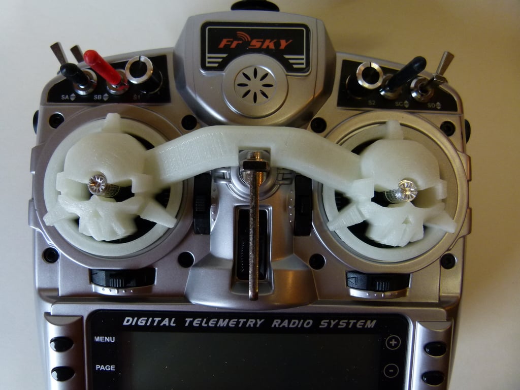 3D printable FrSky Taranis RotorRiot Gimbal Protector・Cults