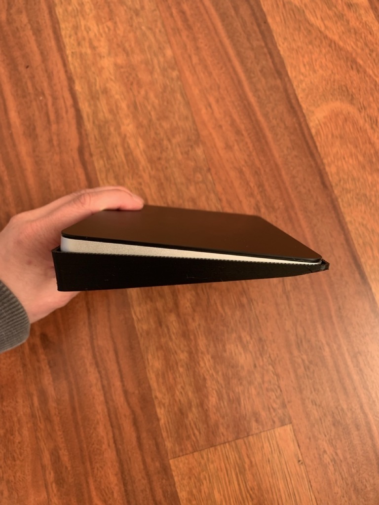 🪄 Angled Magic Trackpad 2 Holder・ 3D File for ・Cults