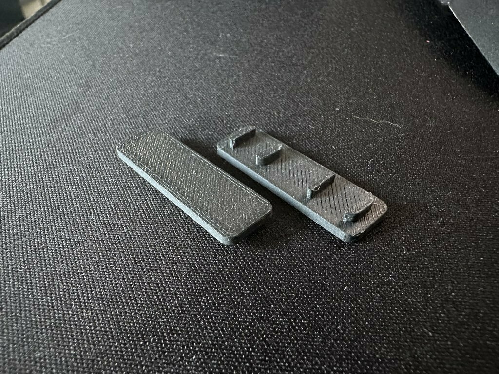 🔫 M-LOK Snap-on Cover Plate・Free 3D File for ・Cults