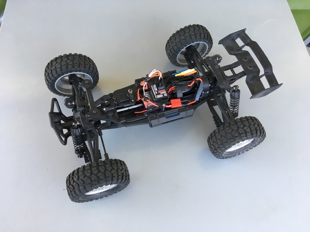 Fichier 3D gratuit Support récepteur pour conversion brushless HBX 12891 DUNE THUNDER 🌩️ ・Plan ...