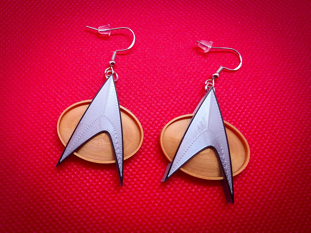 ⭐ Star Trek Next Generation Communicator Badge Earrings・Free STL File ...