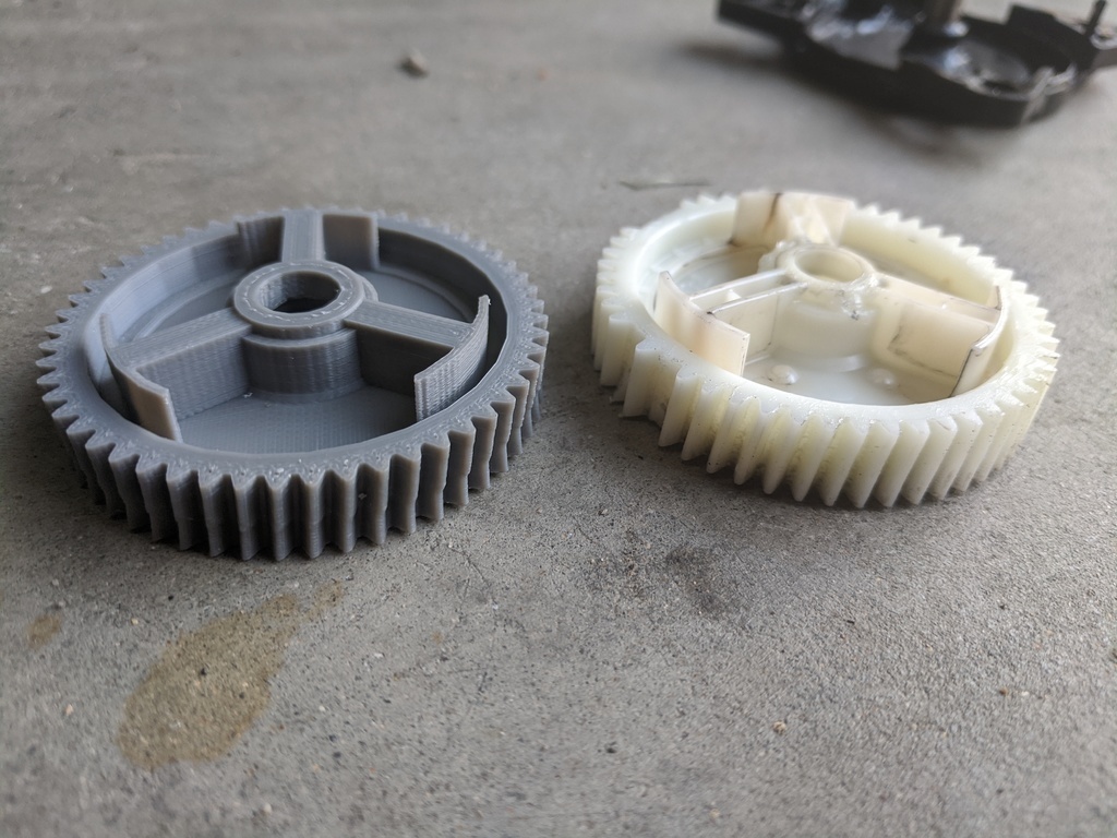 Free 3D file Power Windows Gear for Mazda 3,5,6 by dhenriq (cleaned STL ...