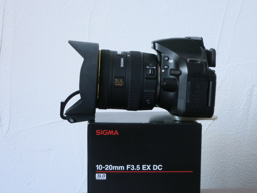 🧢 Lens hood with hinged cap for Sigma 10-20mm F3.5 EX DC HSM・Free 3D ...