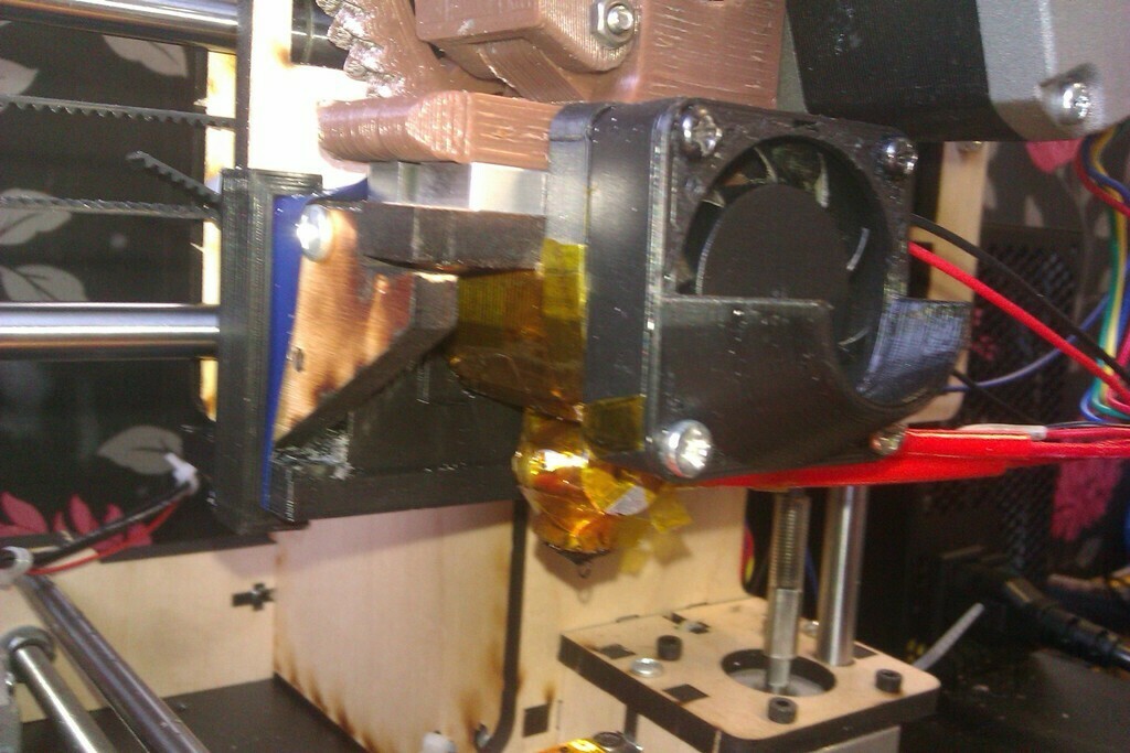 Free 3D file Makerfarm fan shielding for use with Magma hot end 🥵 ・3D ...