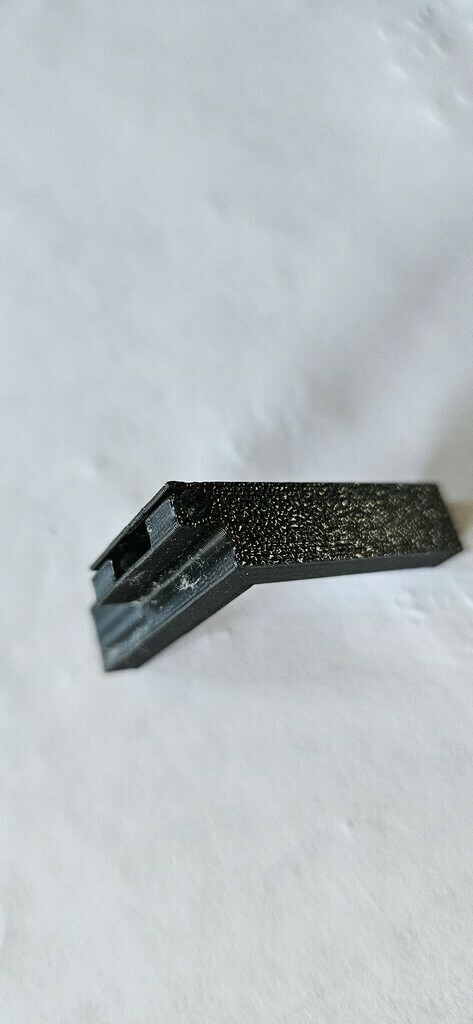 Elegoo Neptune 4 plus table wheel locks・Free 3D File for ・Cults