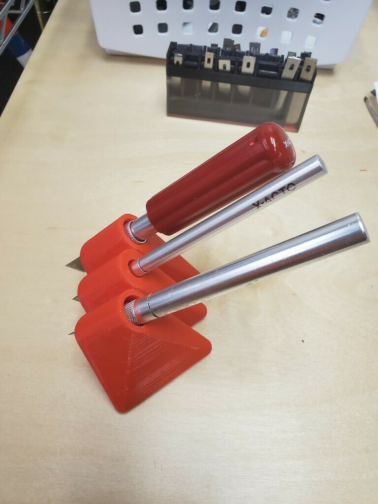 Archivo 3D gratis Remix de The Schnoz para asas más grandes/múltiples 🧰 ...