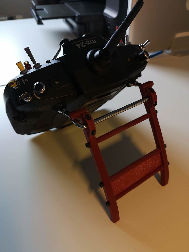 3D printable Graupner transmitter stand・Cults
