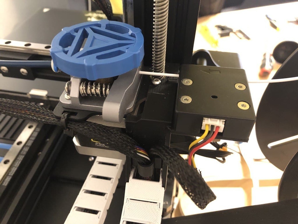 Free 3D file Ender 3 V2 Tekkin's Alu Extruder with Filament Sensor 🪢・3D ...