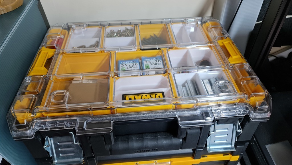 📦 Dewalt TStak organizer inserts・Free 3D File for ・Cults