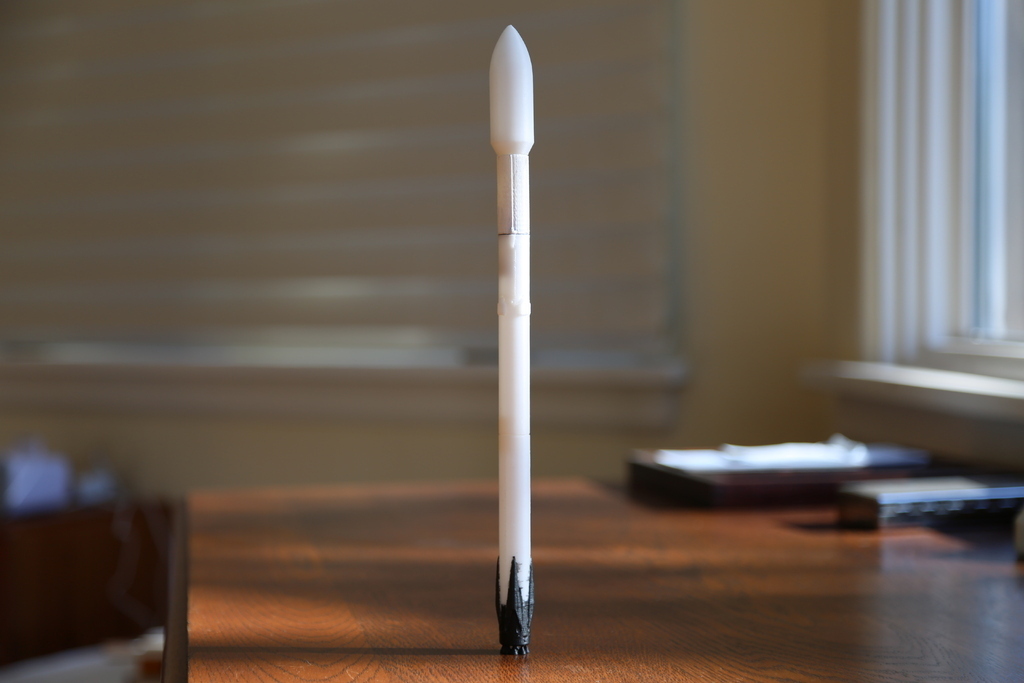 🚀 Falcon 9 Rocket・Free 3D File for ・Cults