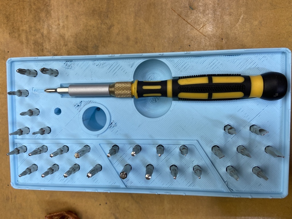 Free 3D file Gridfinity titan screw driver and 4mm bit holder 🪛 ・3D ...