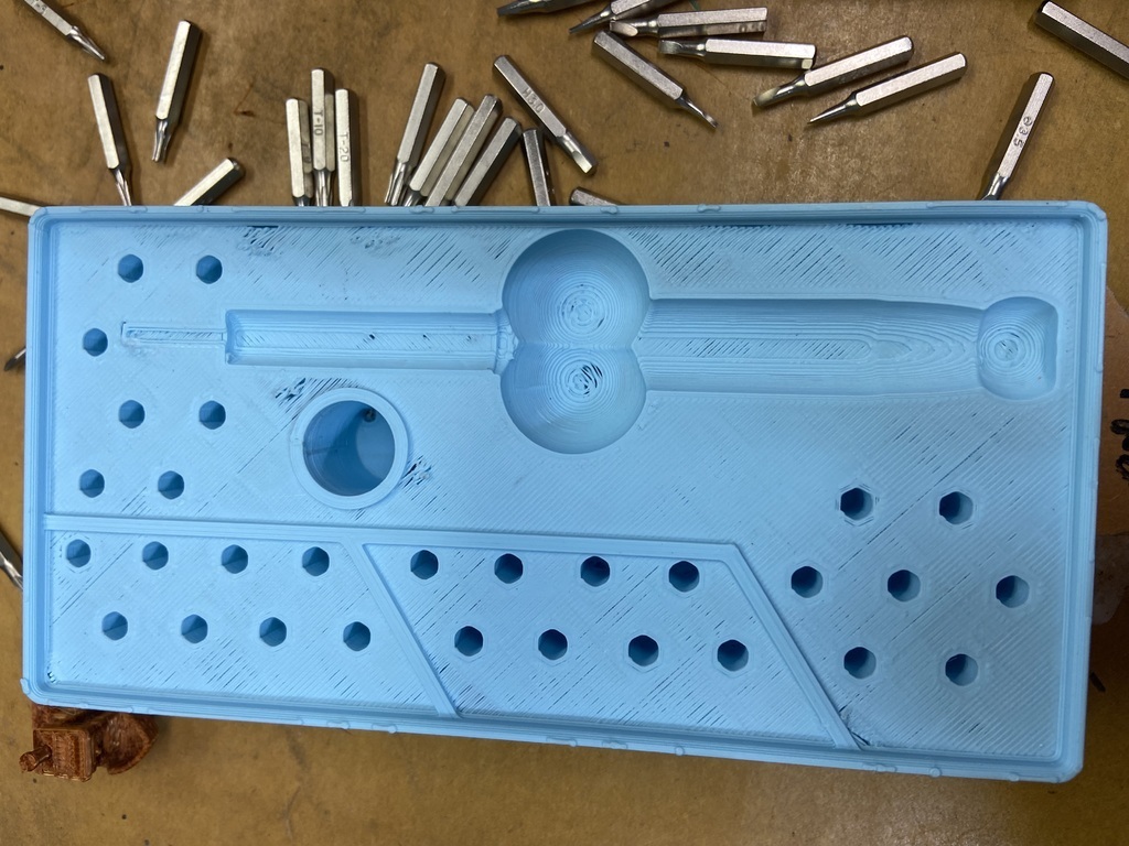 Free 3D file Gridfinity titan screw driver and 4mm bit holder 🪛 ・3D ...