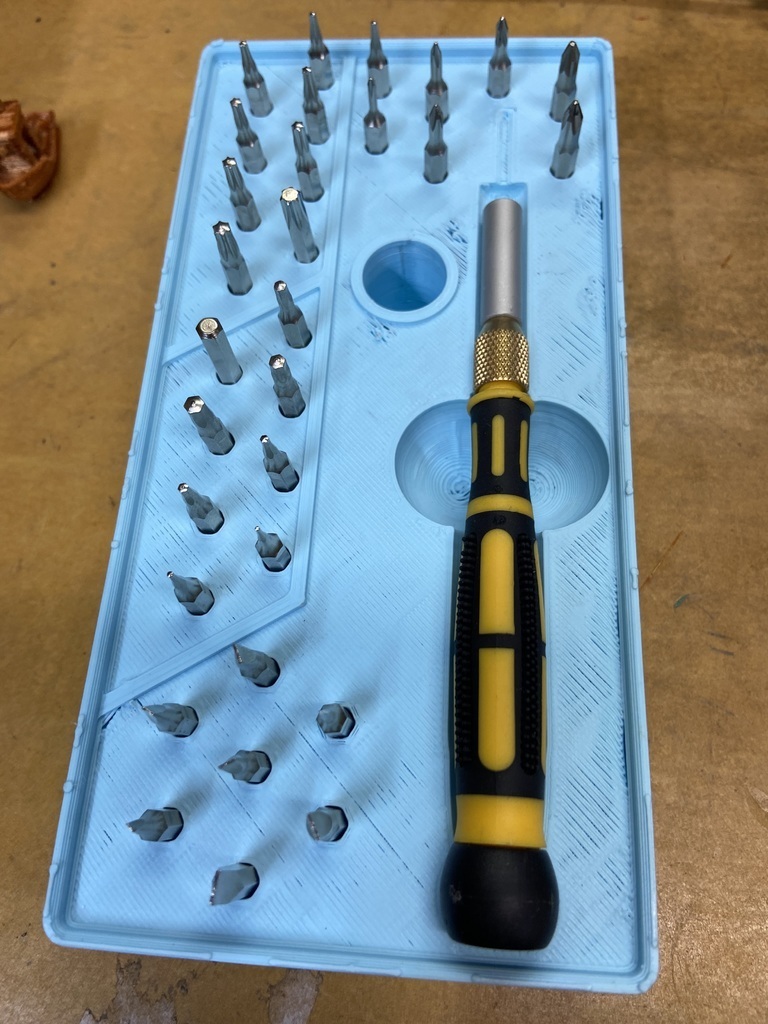 Free 3D file Gridfinity titan screw driver and 4mm bit holder 🪛 ・3D ...