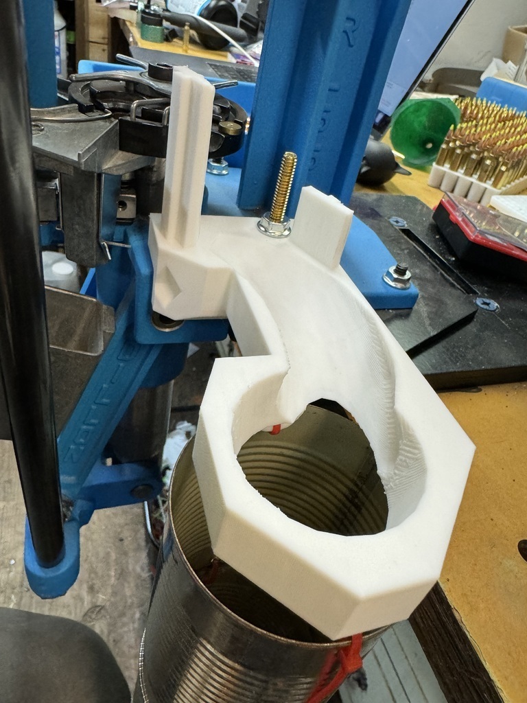 Free 3D file Dillon 550 cartridge chute/funnel ⚽ ・Design to download ...