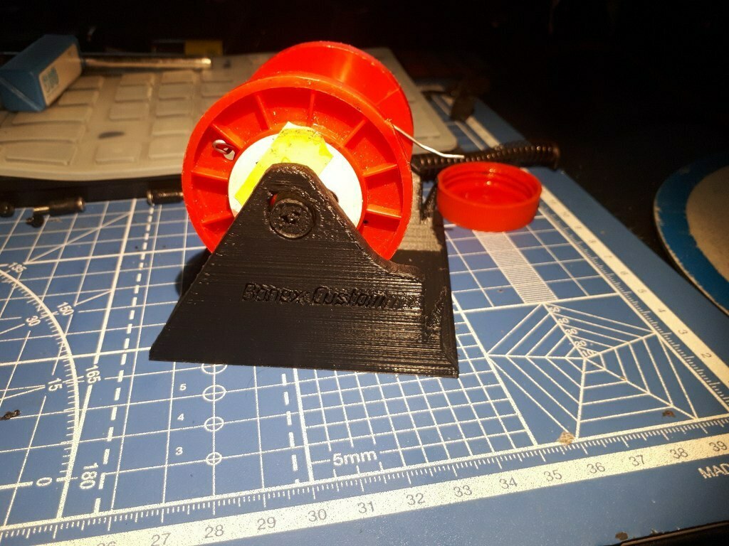 Free 3D file Solder and Flux stand 🧑‍🔧 ・3D printing model to download・Cults