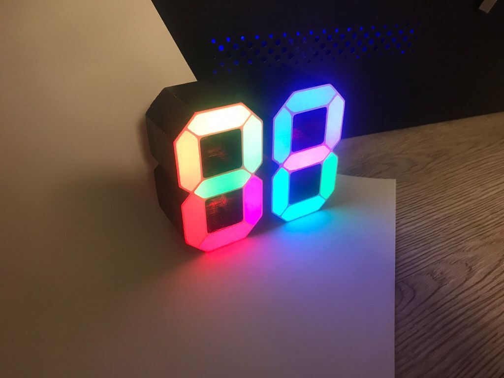 Free 3D file 7 Segment 2 Digit Case for 5mm Ws2812b 👽 ・Object to ...