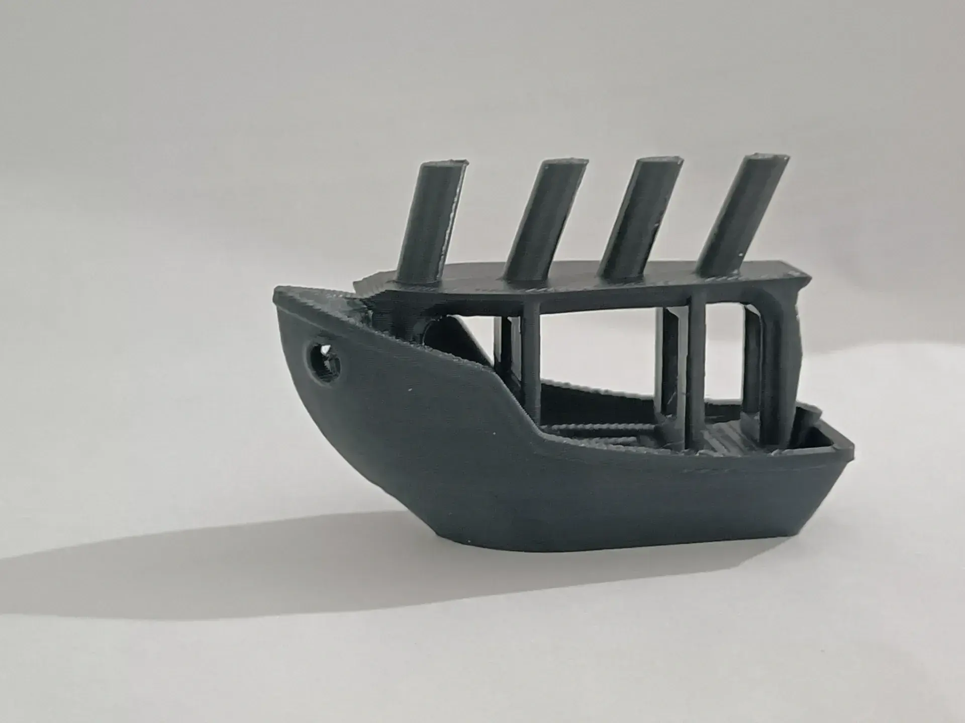 Free 3D file Benchytitanic -ironing-stringing retraction-bridge 🌉 ・3D ...