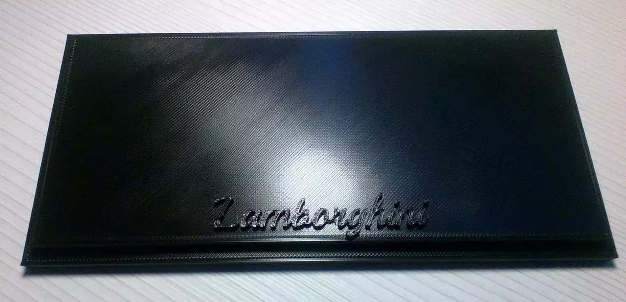Free 3D file Scale 1:32 cars exhibitor logo Lamborghini 🧑‍🔧 ・3D print ...