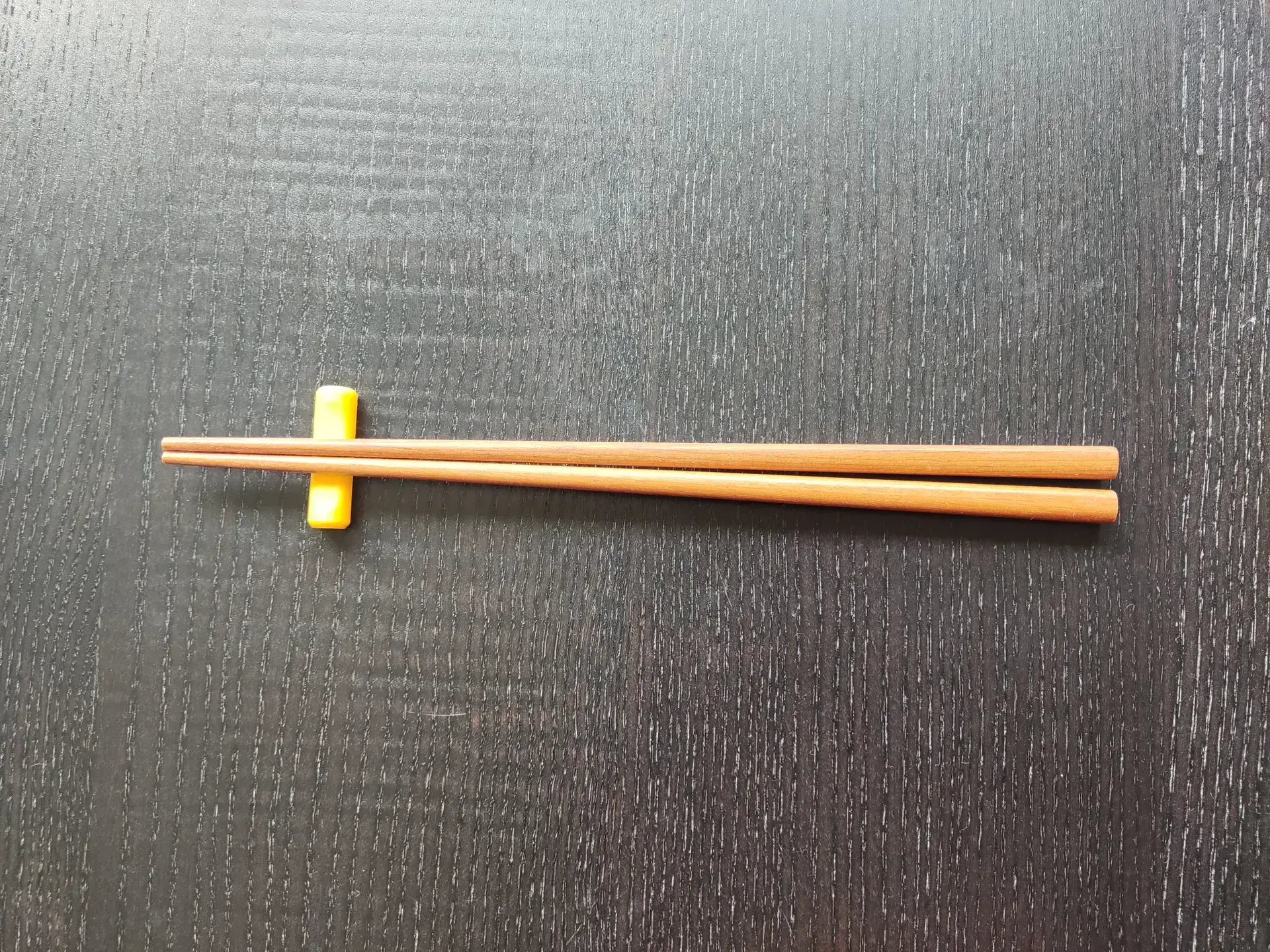 Free 3D file Simple Chopsticks Holder 🥢 ・3D printable design to ...