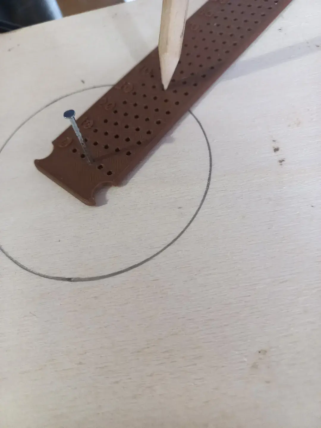 Free 3D file Tracer/compass ruler 📏 ・3D print model to download・Cults
