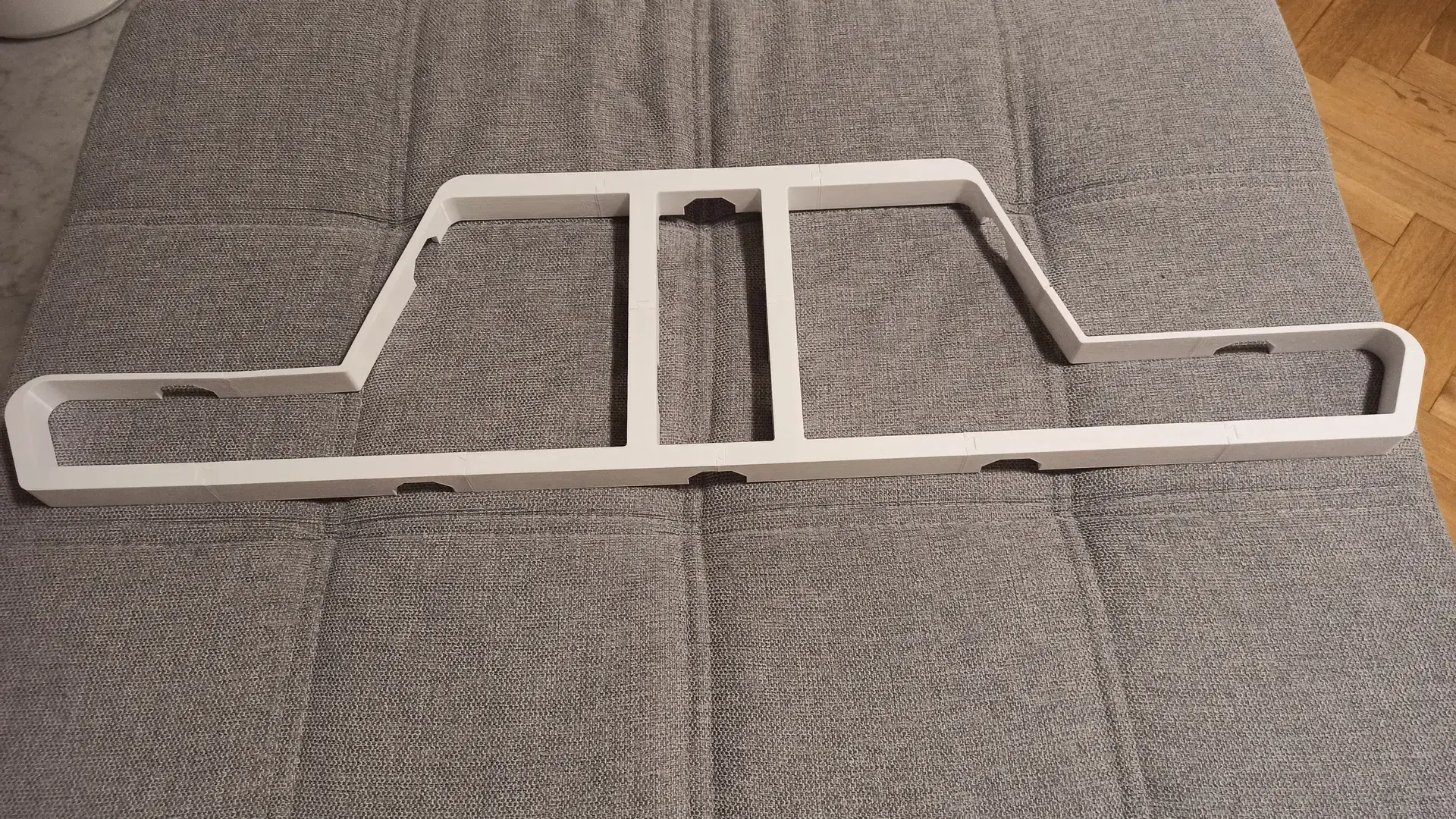 Free 3D file Riser for LG C1 OLED TV with cable management 🔌 ・3D ...