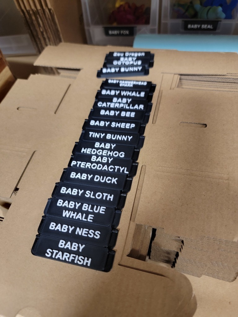 🏷️ Plastic Stackable Storage Bins Label Tag (Aercana)・Free 3D File for ...