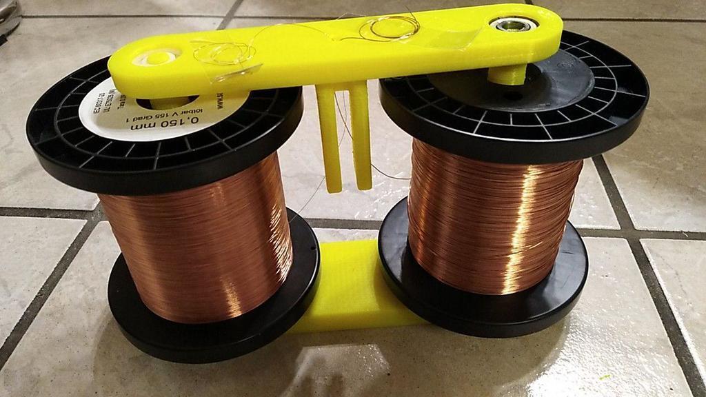 Free STL file coil bifilar winding aid 🧲 ・3D print design to download・Cults