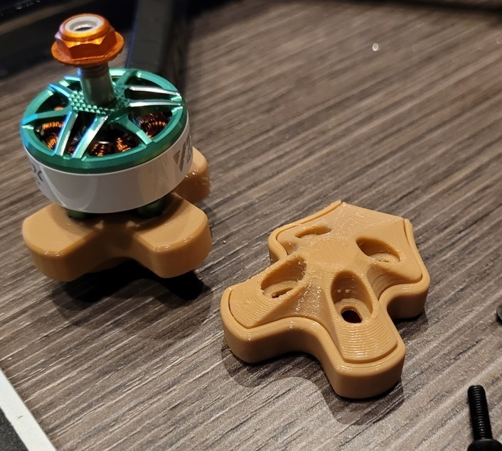 💪 TBS Source One V5 skid, arm protection and motor soft mount・Free 3D ...