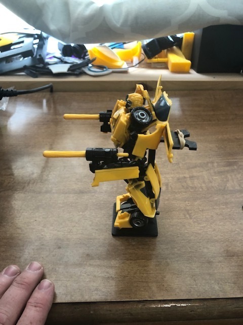 🤖 Transformers 2007 Bumblebee display Stand・Free 3D File for ・Cults