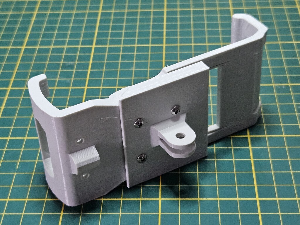 Free 3D file Adapter for Bike Mount DJI mini 3 RC 🔌 ・3D printable object to download・Cults