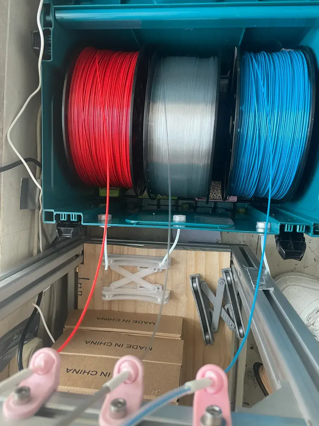 Free 3D file Ball Joint Filament Guide for 4040 Extrusion 🪢 ・Design to ...