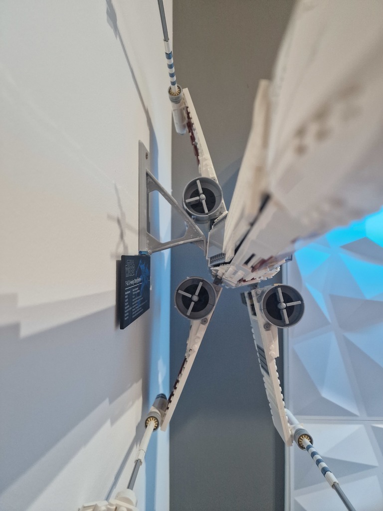🚀 Lego UCS X-wing Starfighter Soporte de pared・Archivo 3D Gratis para ...