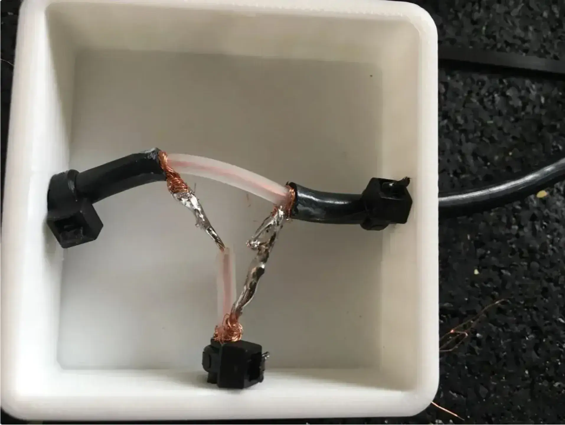 📻 CB Radio Bazooka Antenna Box・Free 3D File for ・Cults