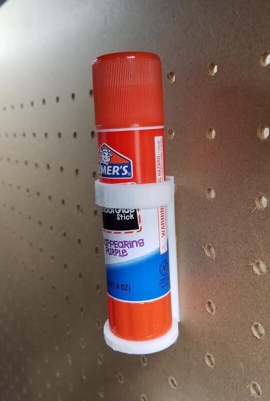 📦 Pegboard Jumbo Glue Stick (40g/1.4oz) Holder・Free 3D File for ・Cults