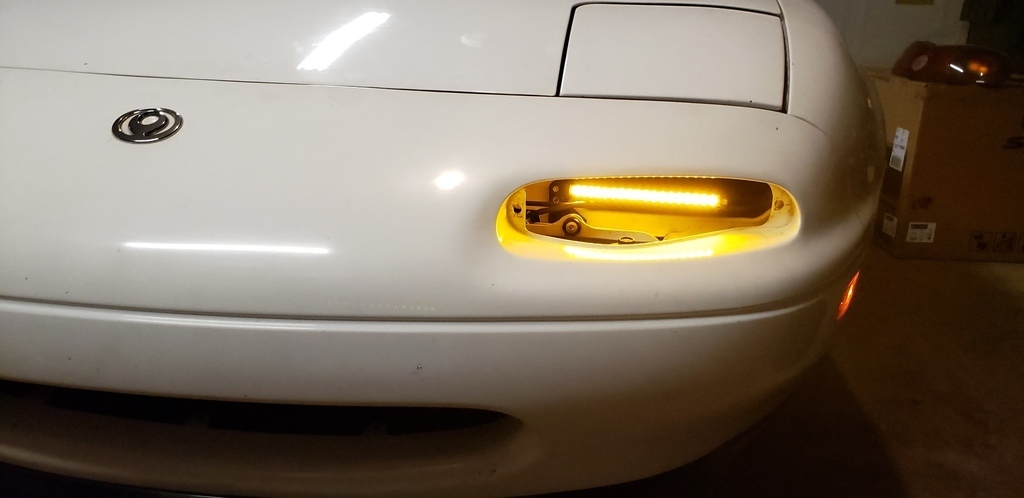 Free 3D file NA Miata MX-5 Sequential LED Turn Signals 🚗 ・3D print ...