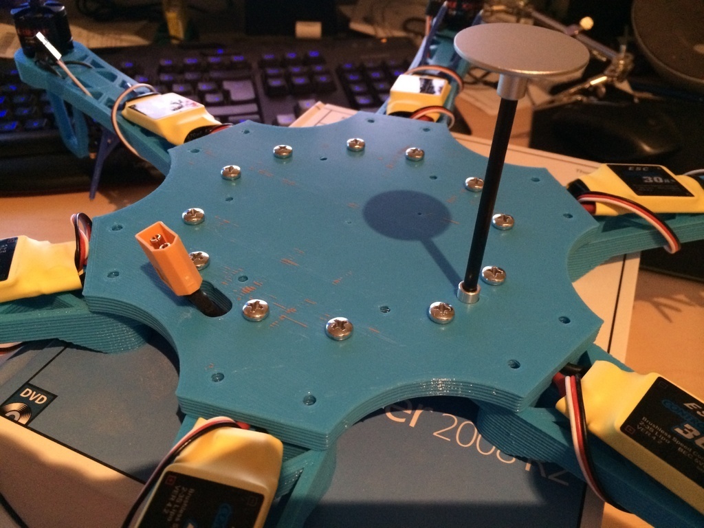 🚁 Hexacopter - Fuselage parts - centerplate v1.0・Free 3D File for ・Cults